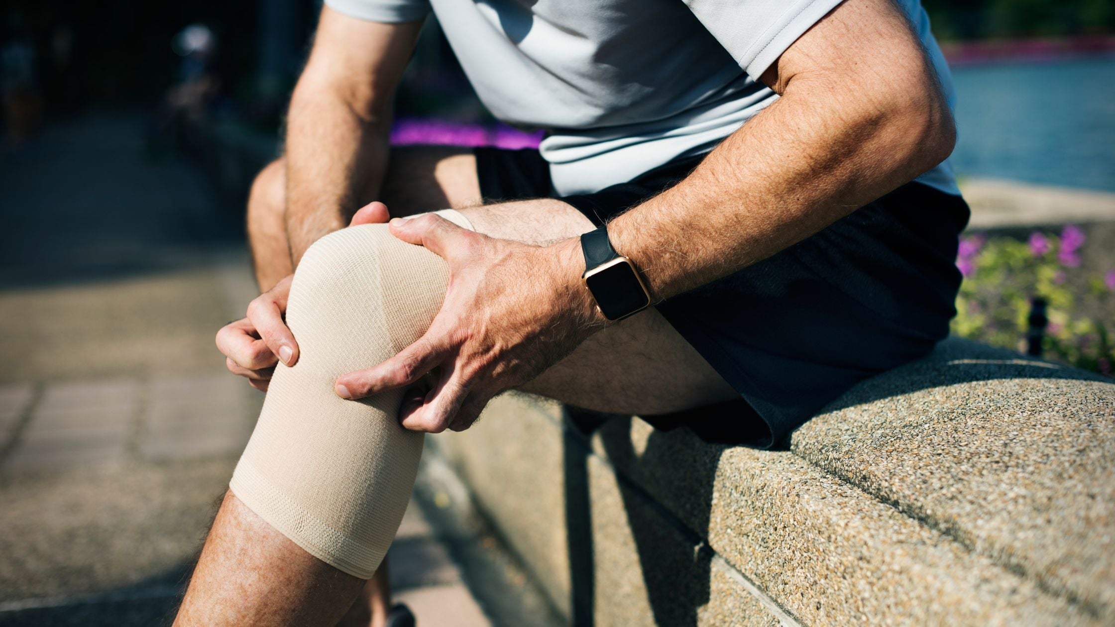 Types of Knee Cap for Men and How They Help Your Knees